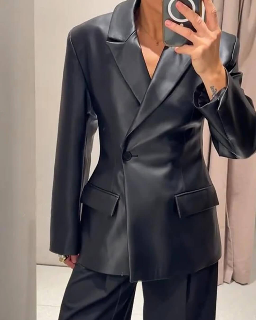 Stella Faux Leather Blazer – SOERA